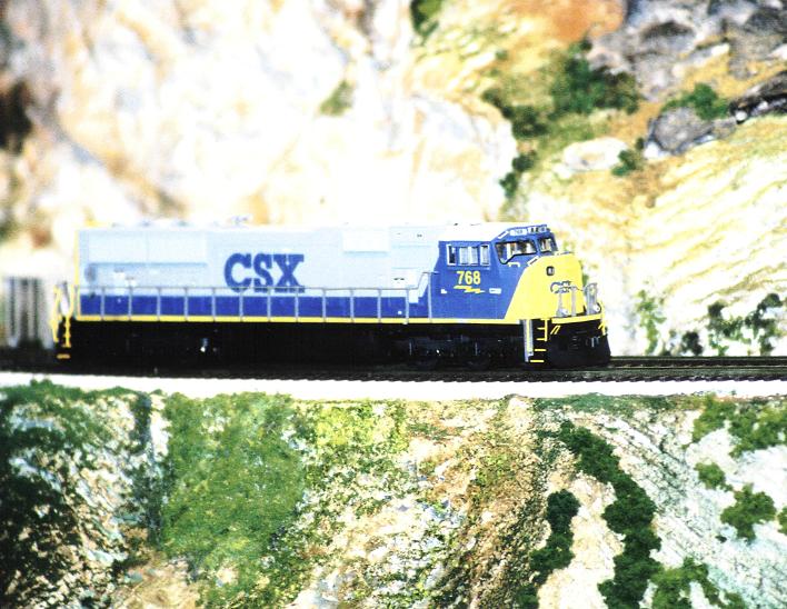 CSXT 768 on the clinchfeild in HO